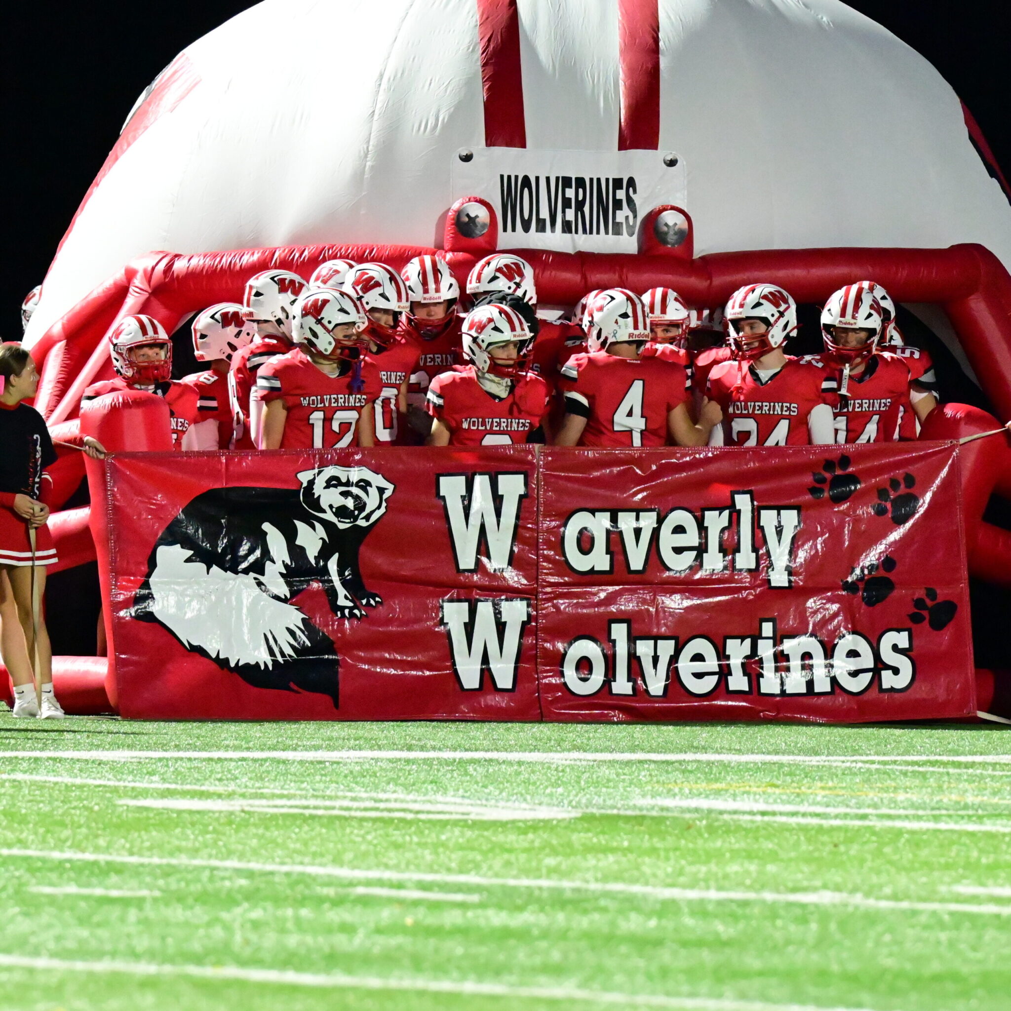 WOLVERINES DEFEAT SPARTANS 28-20 IN FRONT OF HOMECOMING CROWD AT ...